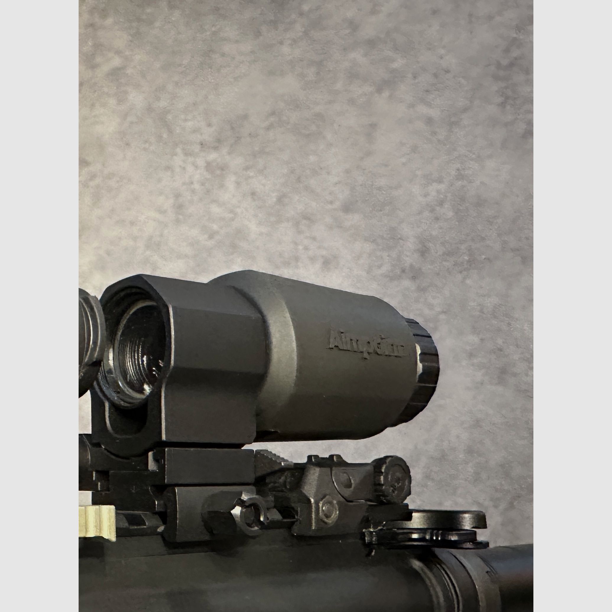 ## Aimpoint 3X-C Magnifier mit Flip Mount 39mm und Twist Mount so gut ...
