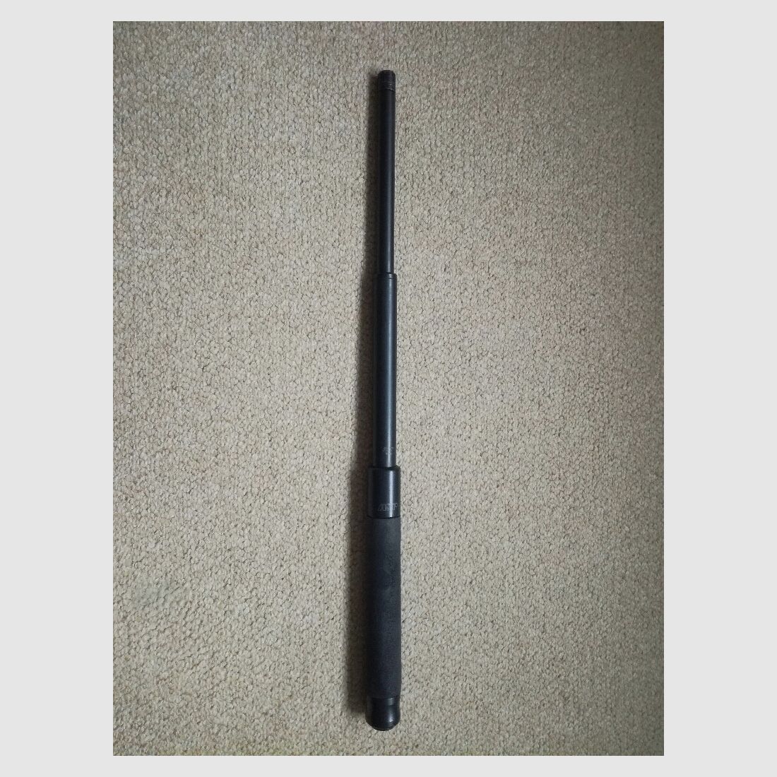 Telescopischer Schlagstock ASP T 50 in einem guten Zustand - Gunfinder