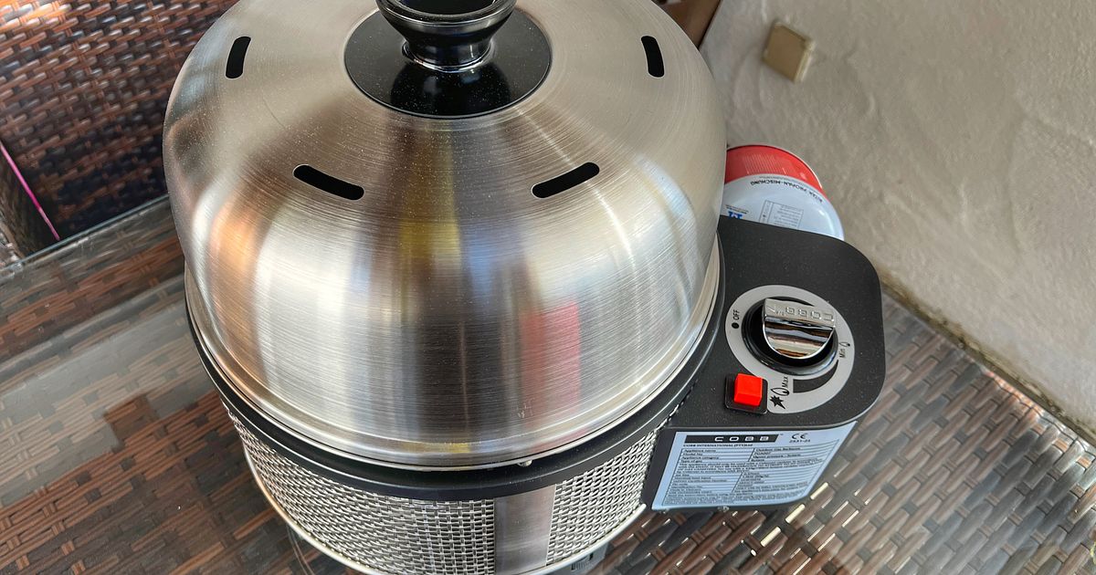 Cobb Premier Gas Deluxe 2.0 Grill - Cobb Premier Gas Deluxe 2.0 Grill