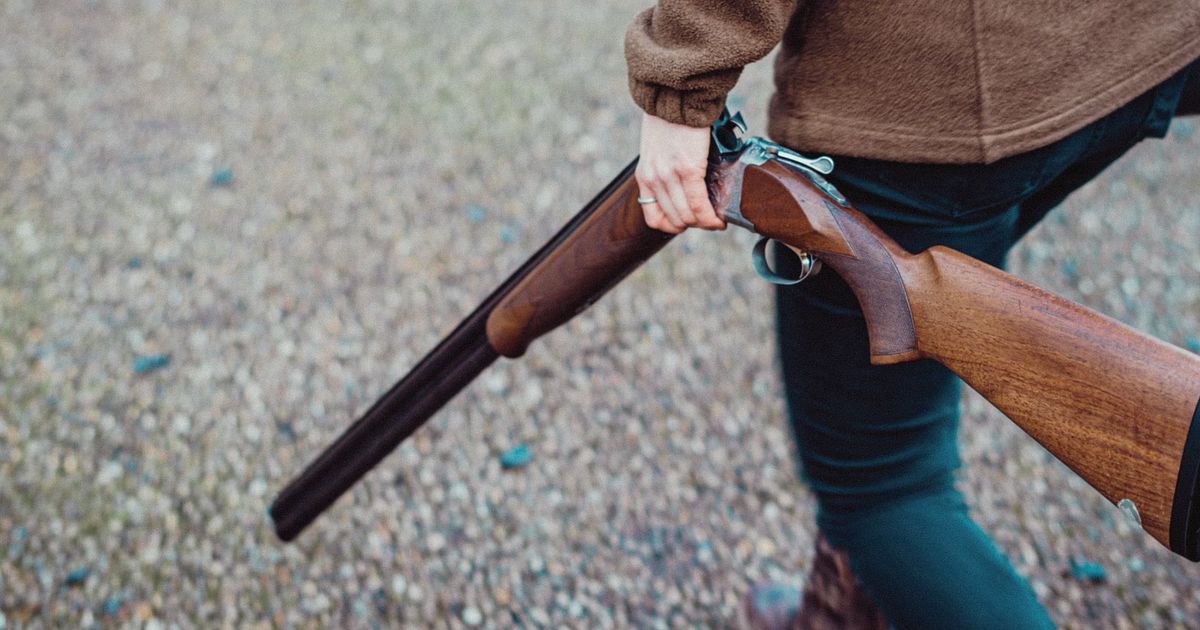 12/70 or 12/76 - a comparison - Gunfinder